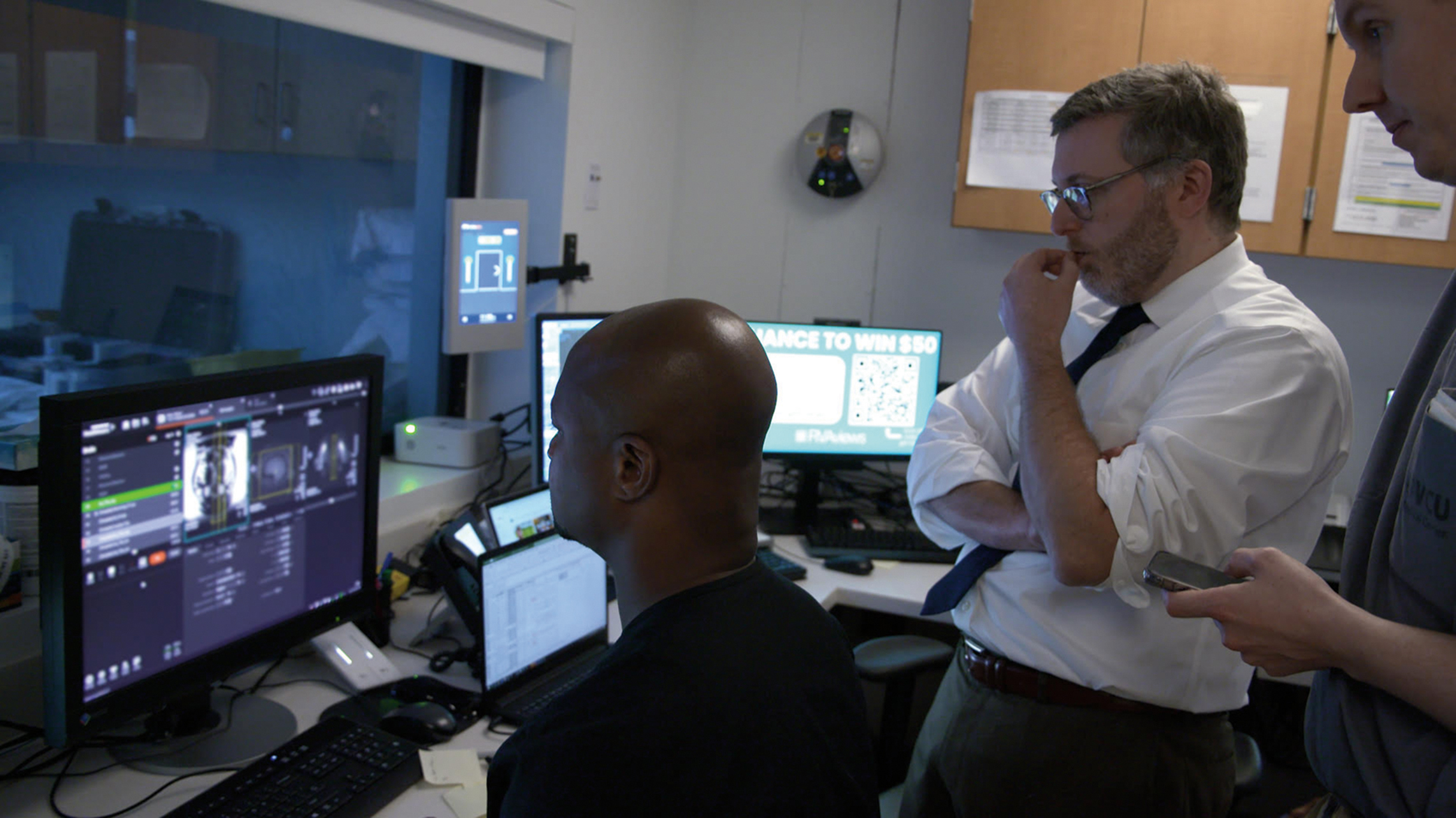 Sound Therapy: Using Focused Ultrasound for Essential Tremor | Medical College of Virginia ...